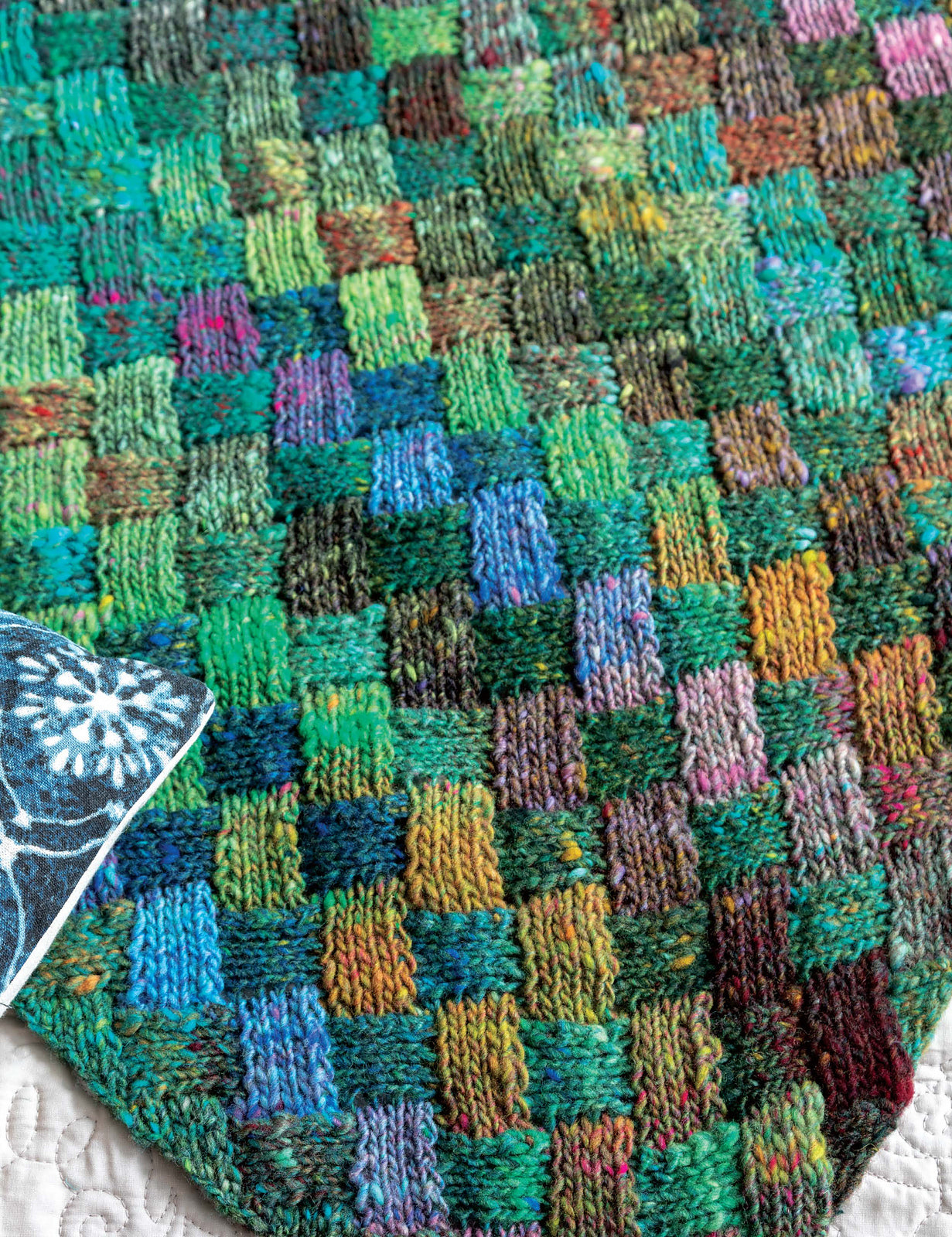 Timeless Noro Knit Blankets: 25 Colorful & Cozy Throws - Yarn Loop