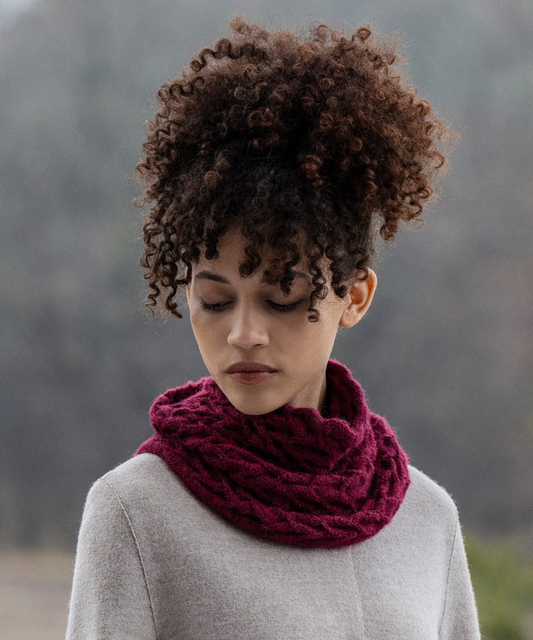 Titania Cowl by Michael Vloedman - Yarn Loop